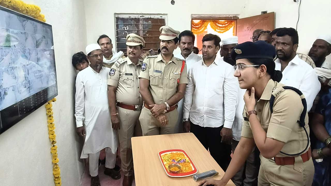 ASP Chaitanya Reddy | నేర పరిశోధనలో సీసీ కెమెరాలు కీలకం