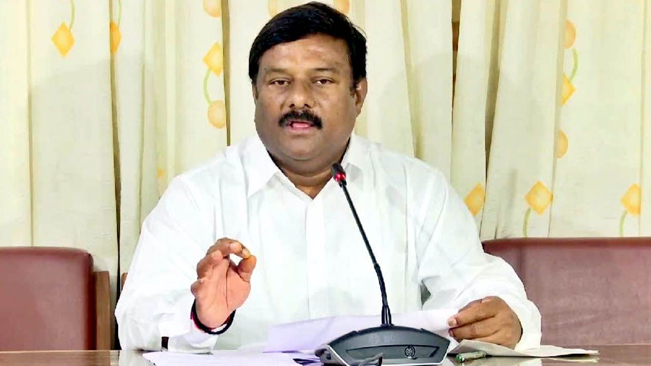 MLA Maheshwar Reddy | బీఆర్ఎస్ చీల‌డం ప‌క్కా..